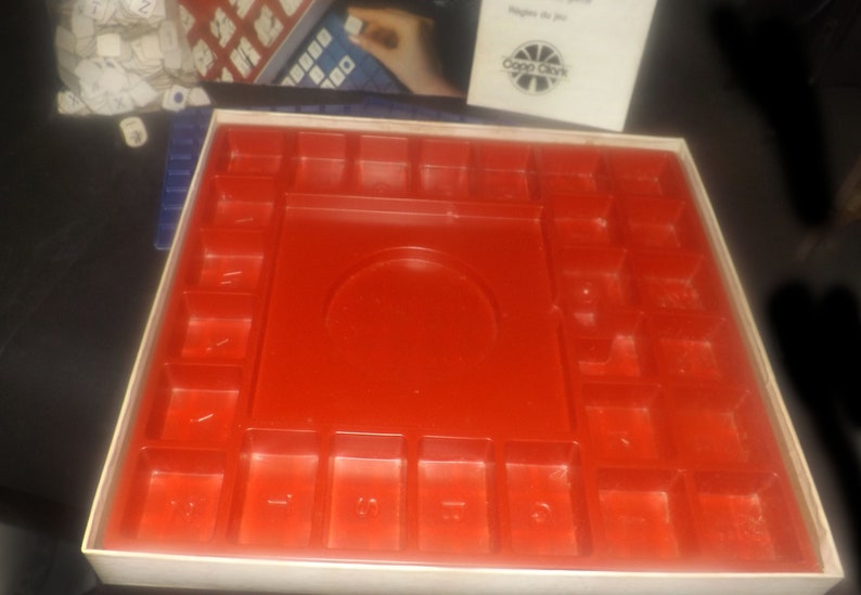 Quizzle Crossword Puzzle Board Game. Copp Clark Games. Made - Etsy