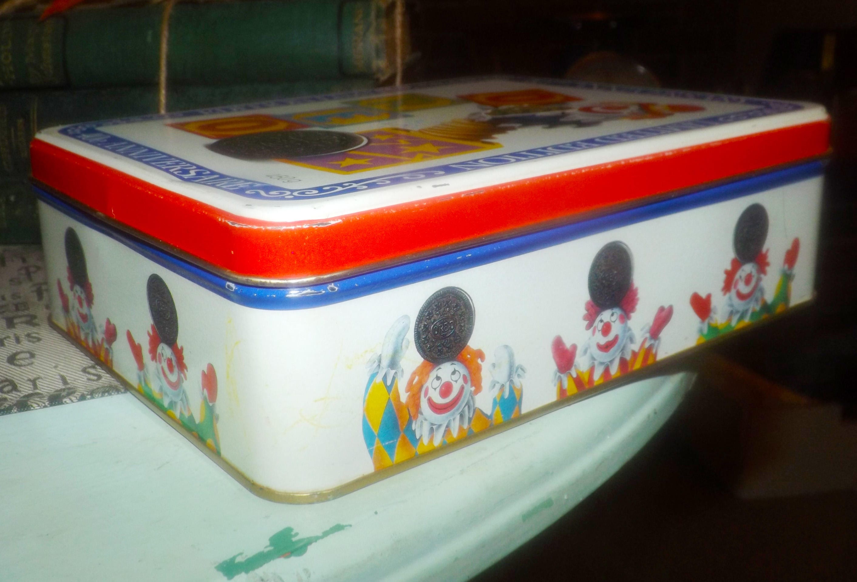 Vintage (early 1990s) Oreo Cookies 40th Anniversary limited-edition tin ...