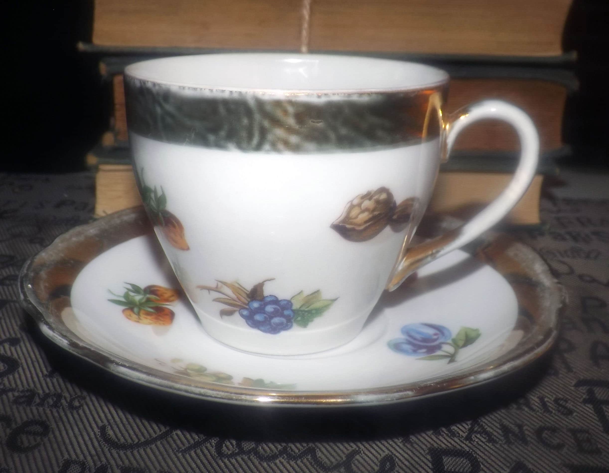 Vintage (1930s) Epiag (Springer) Czechoslovakia EPI164 hand-painted tea ...