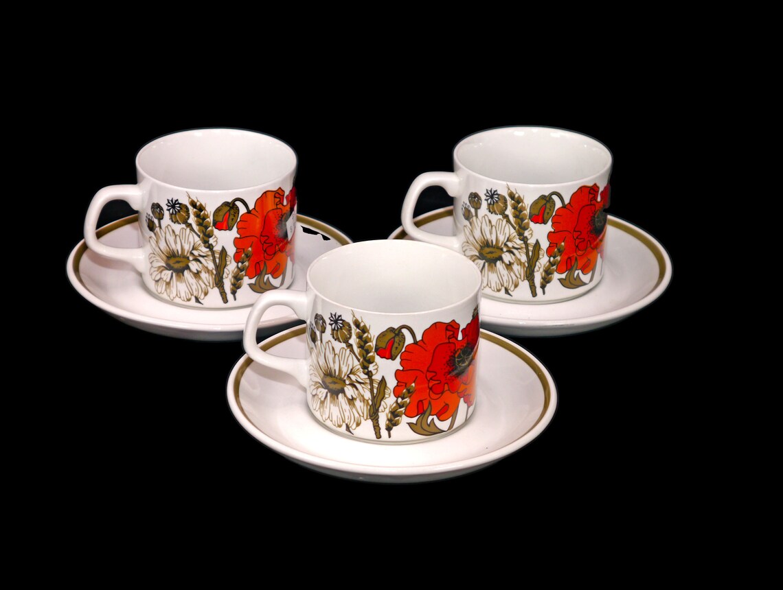 Three J&G Meakin Poppy Cup and Saucer Sets. Studio Line - Etsy