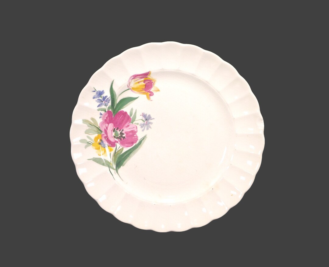 Sovereign Potters Floral Spray 816-44 Luncheon Plate. English - Etsy