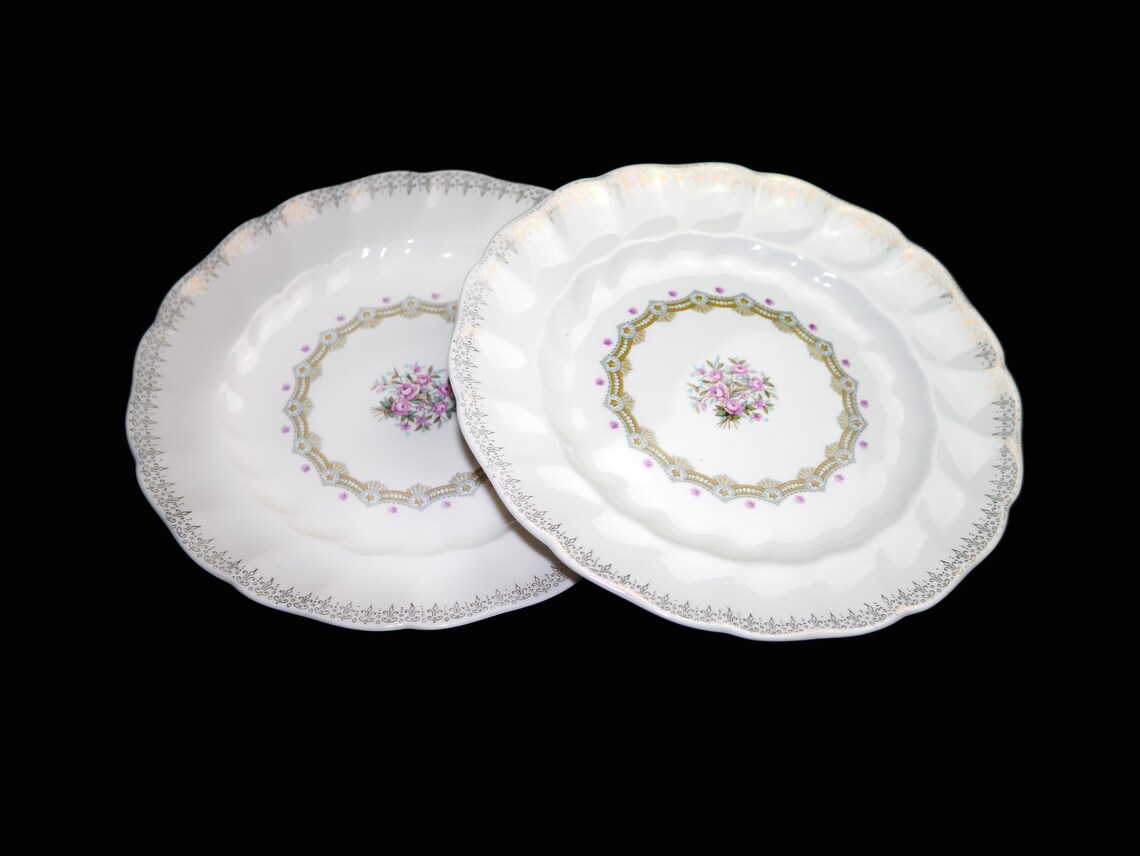 Sovereign Potters Fidelity Small Dinner or Luncheon Plate. - Etsy Canada