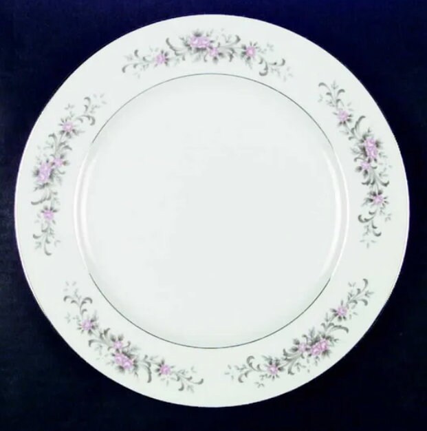 Set of vintage (1970s) Premiere Fine China Rose Garden 3740 salad or ...