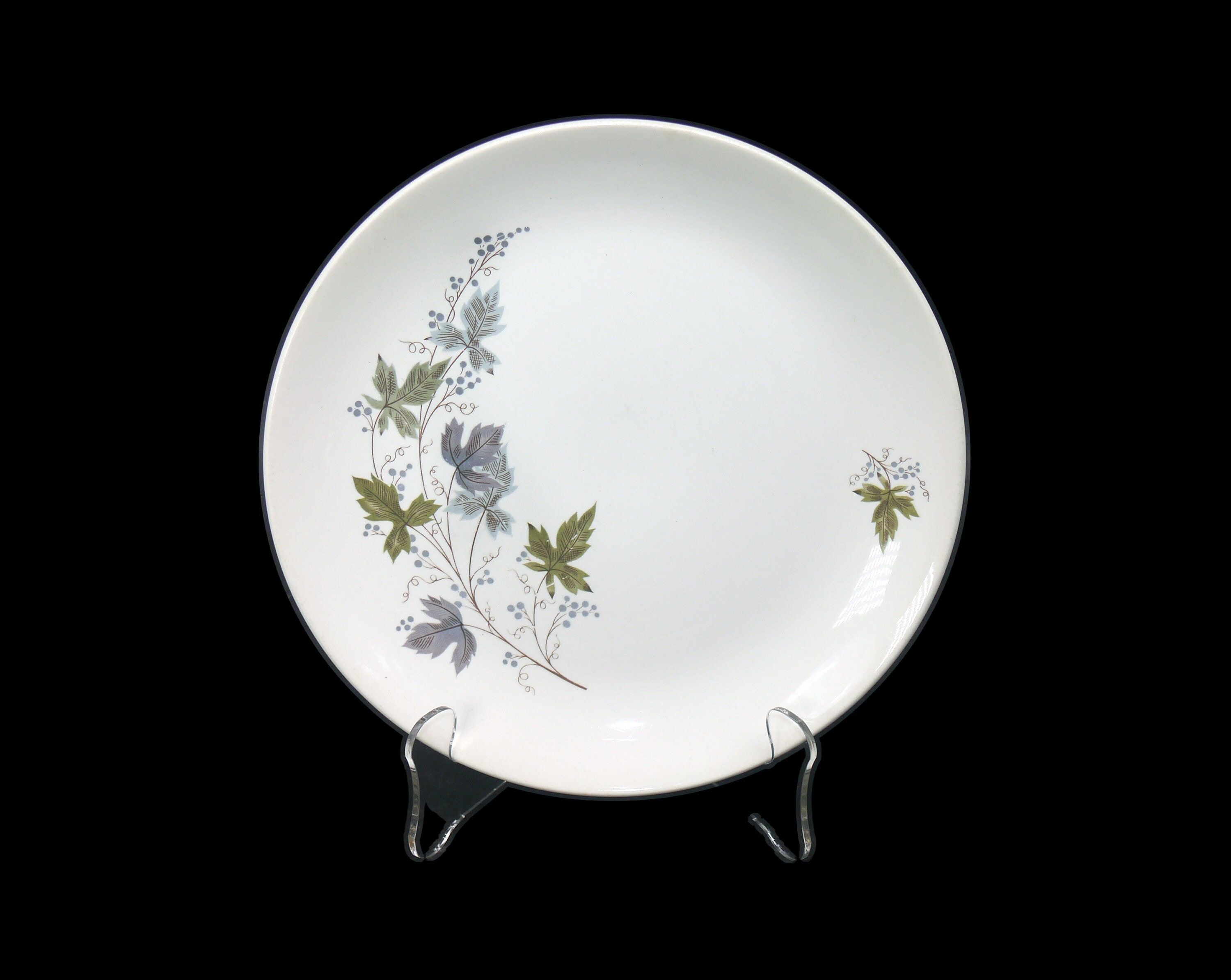 Crown Lynn Vintage 982 dinner plate made in New Zealand.