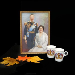 Royalty Set. Framed Color Portrait of King George and Queen - Etsy