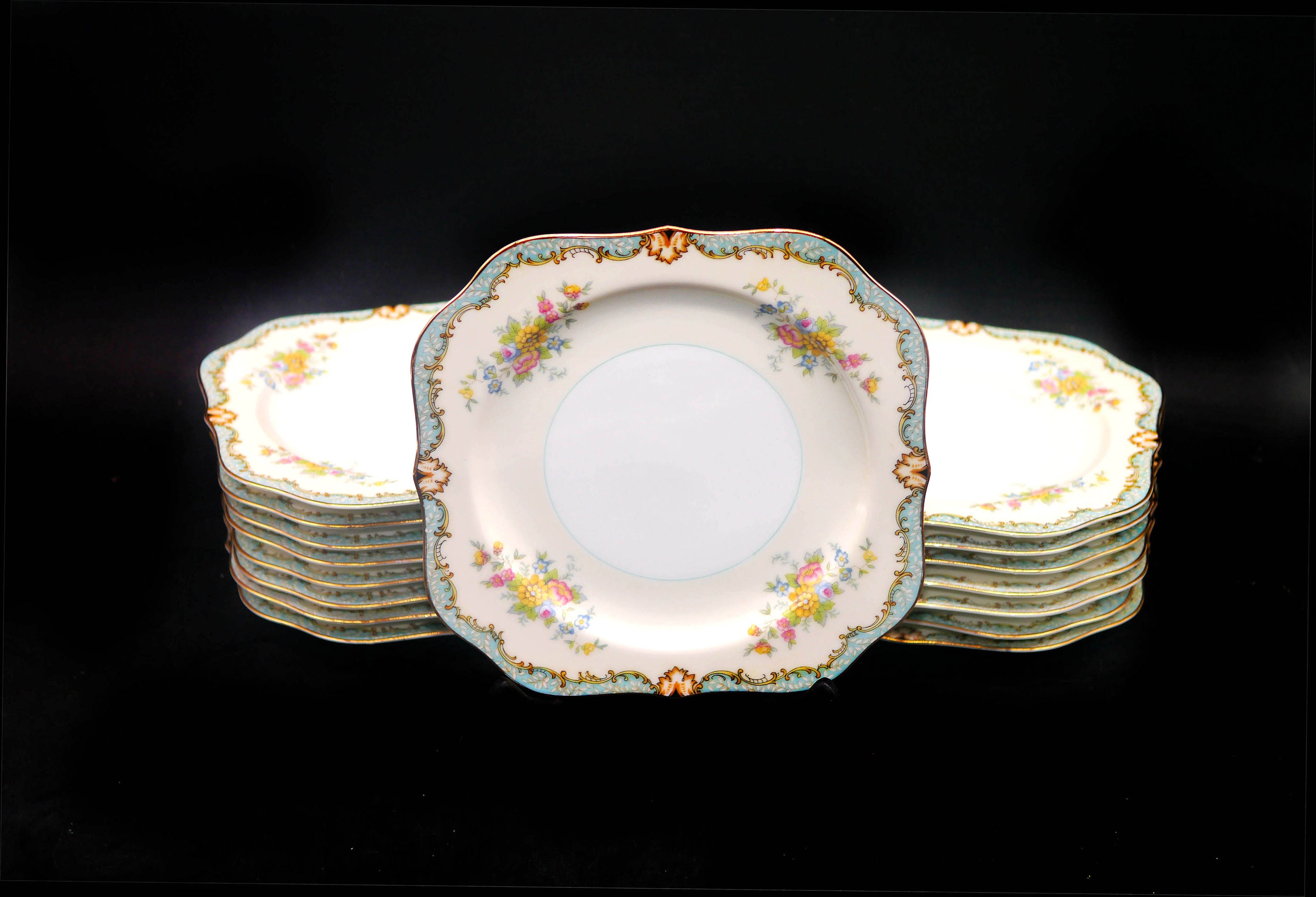 Noritake hand-painted Nippon Lanare square salad plate. Green verge ...