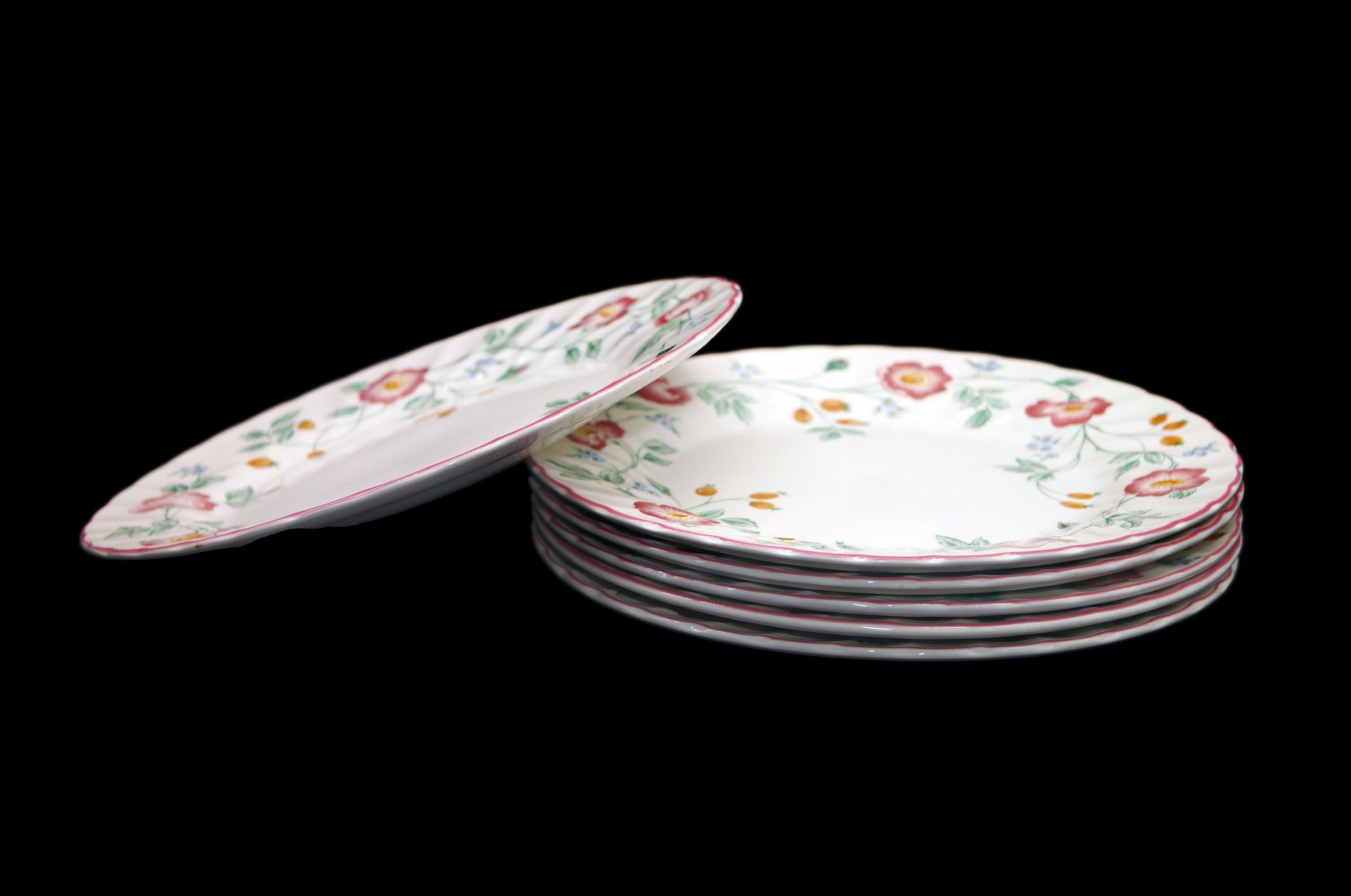 Churchill China Briar Rose dinner plate made in England. Pink trim ...