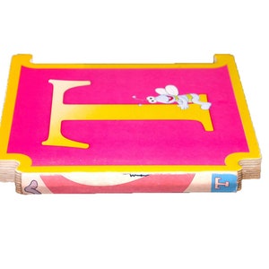 Sesame Street Letter T: Elmo's Ticklish T Interlocking Book. Abcs ...