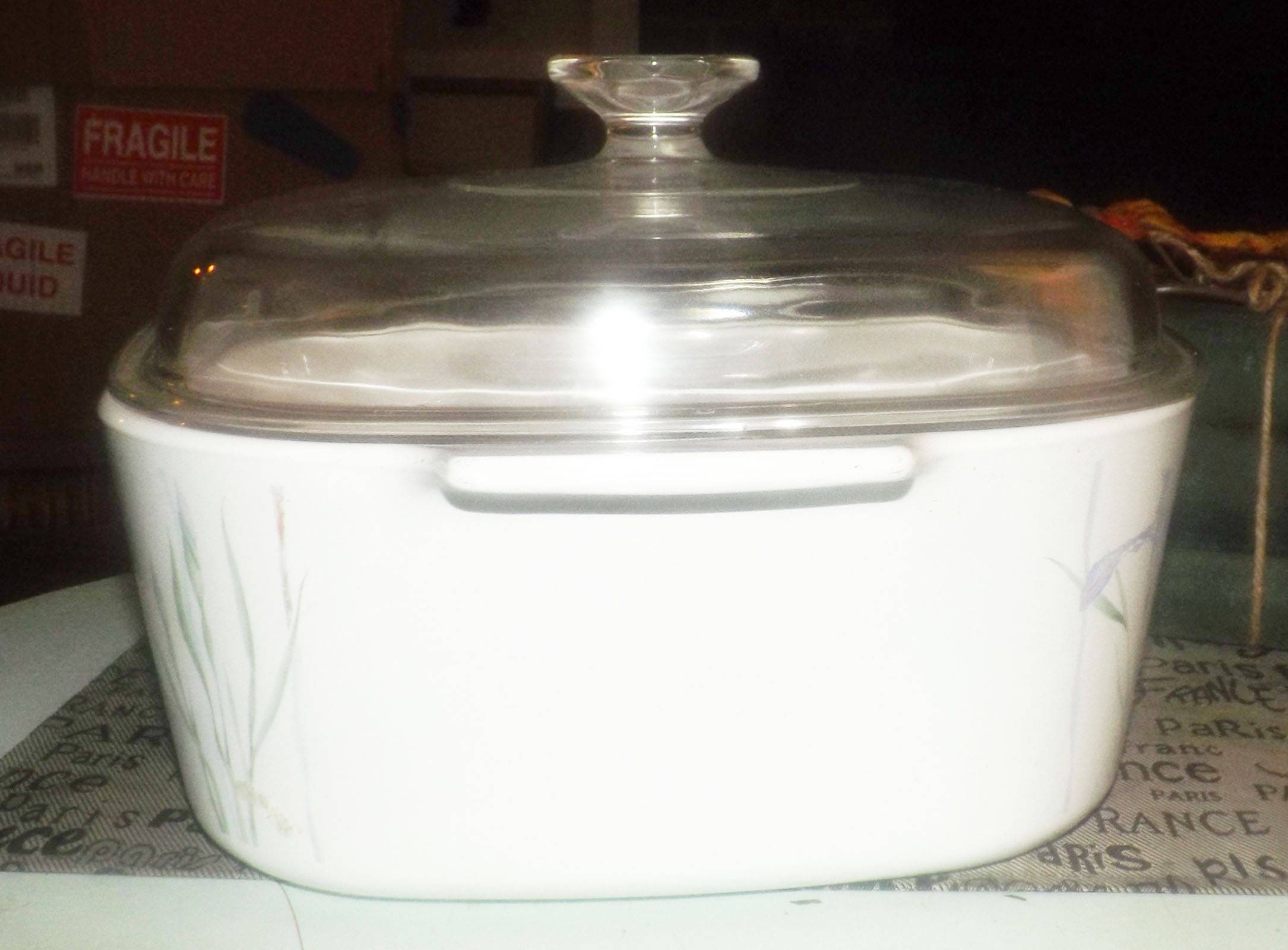 Vintage (1980s) Corelle | Corning USA large 5-quart Shadow Iris handled ...