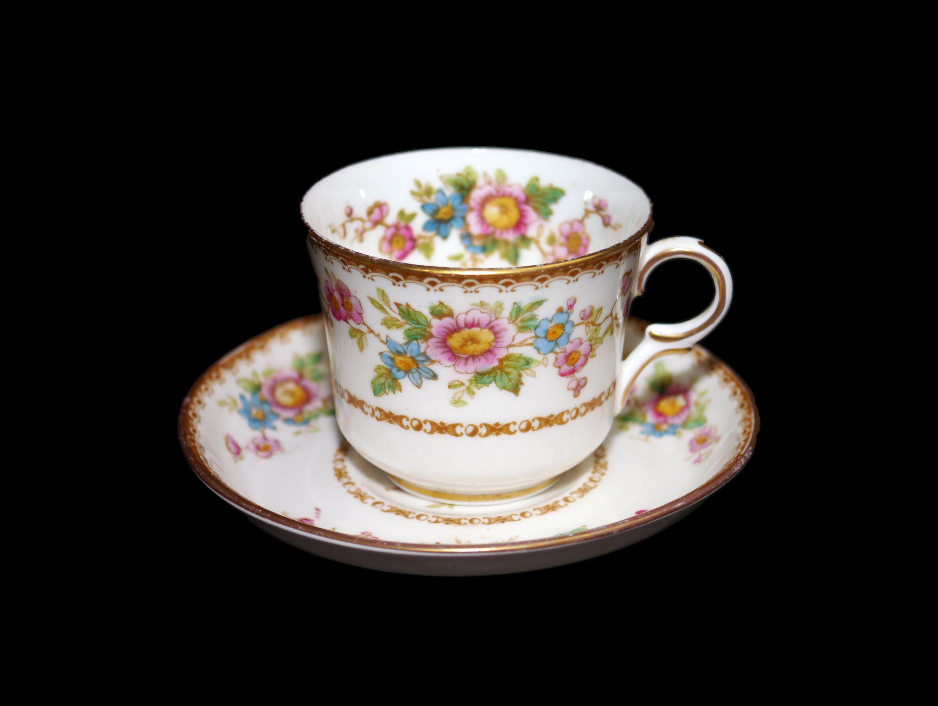 Sutherland Bone China 2546 cup and saucer set made in England.