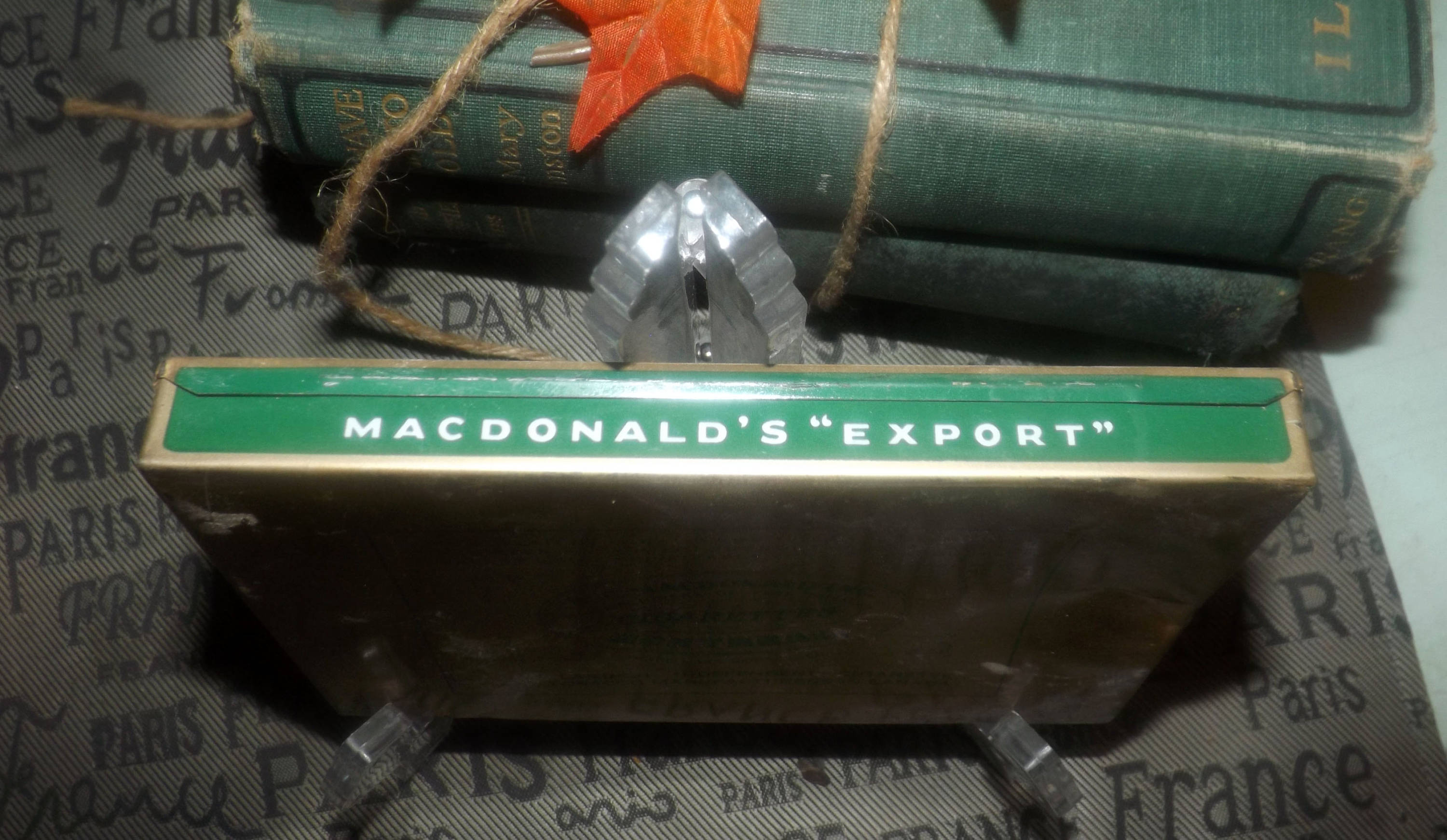 Vintage (1960s) MacDonald's Gold Standard Virginia Cigarettes hinged ...