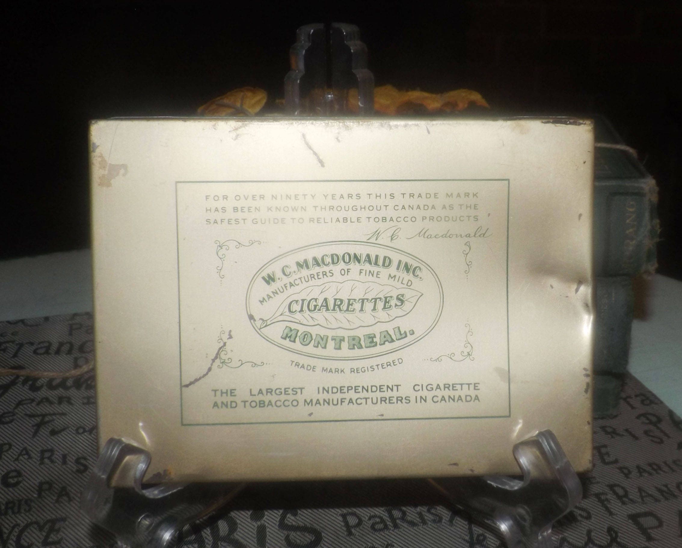 Vintage (1960s) MacDonald's Gold Standard Virginia Cigarettes hinged ...