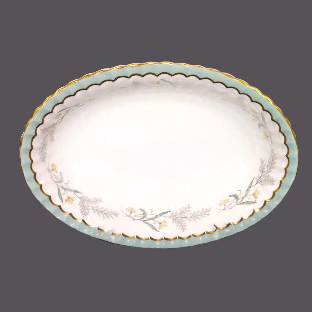 Paragon Sylvan Z1482 Oval Serving Bowl. Bone China Made in England ...