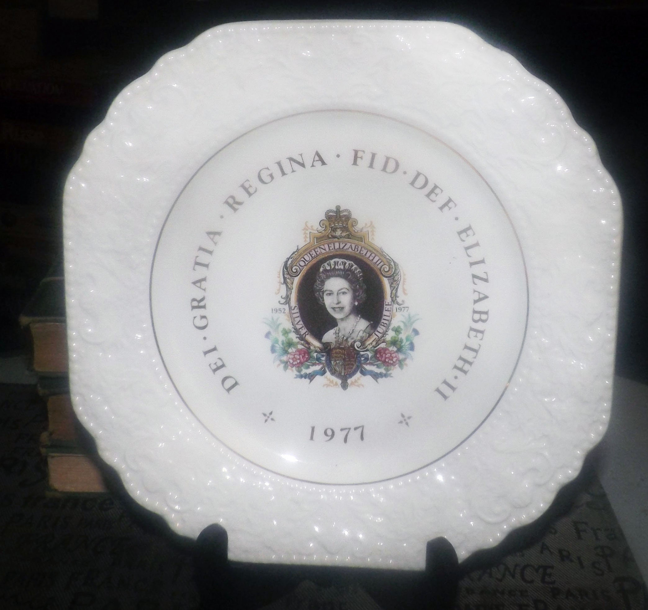 Vintage (1977) Lord Nelson Pottery England Queen Elizabeth II Silver ...