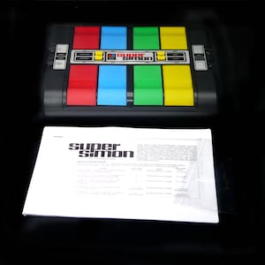 Super Simon Electronic Board Game Published 1979 Milton Bradley ...