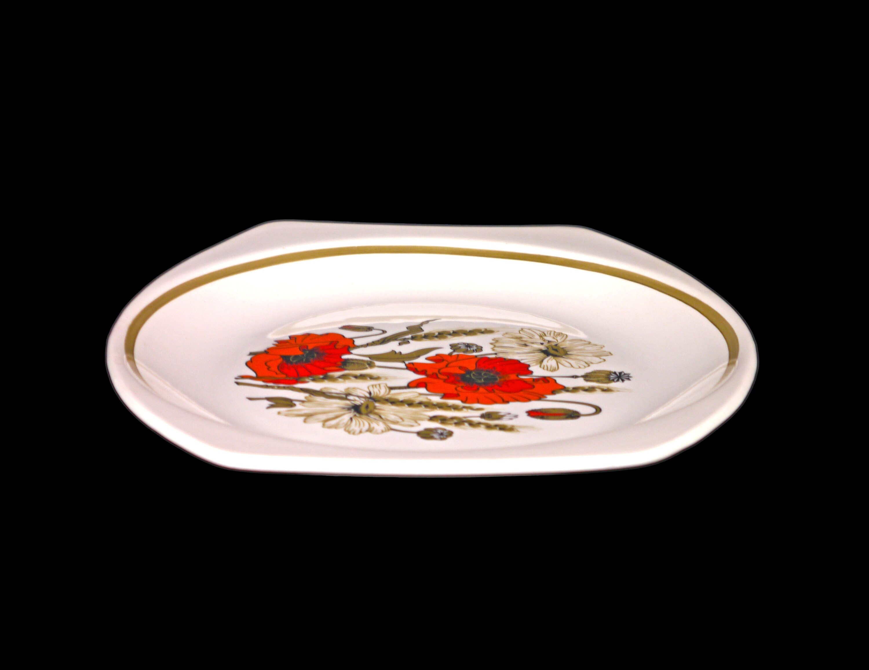 J&G Meakin Poppy lugged vegetable platter. Studio Line ironstone made ...