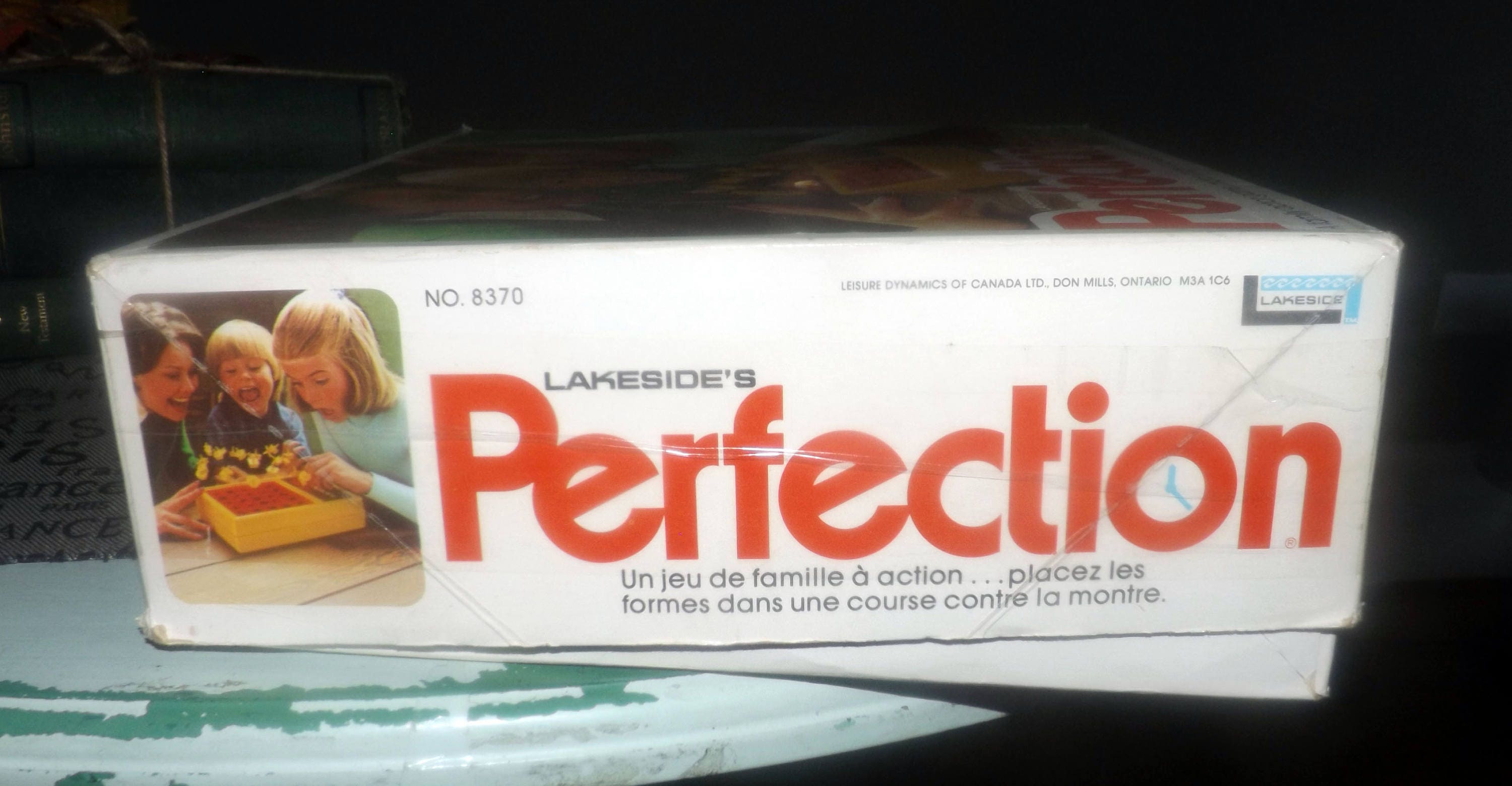 Vintage (1976) Perfection timed shapes board game published in Canada ...