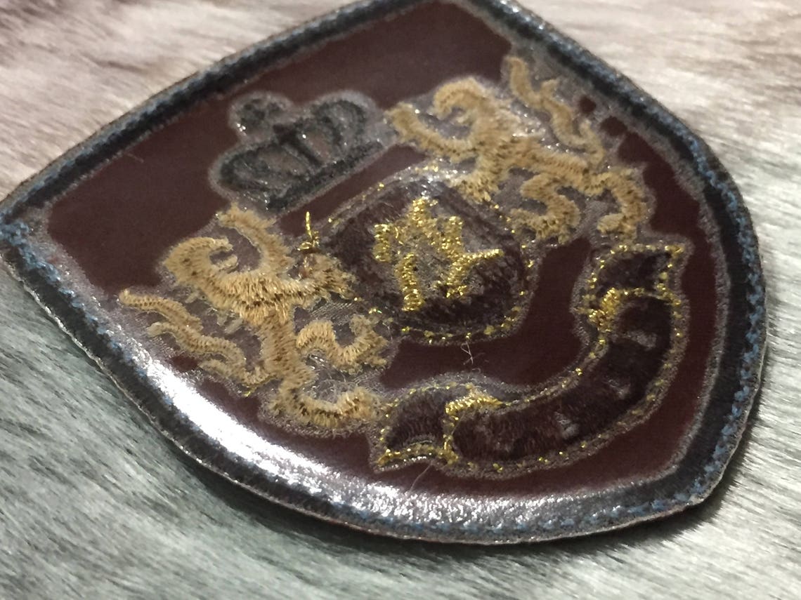 2-1/8w X 2-3/8l Multi Color IRON ON Dragon Crown - Etsy