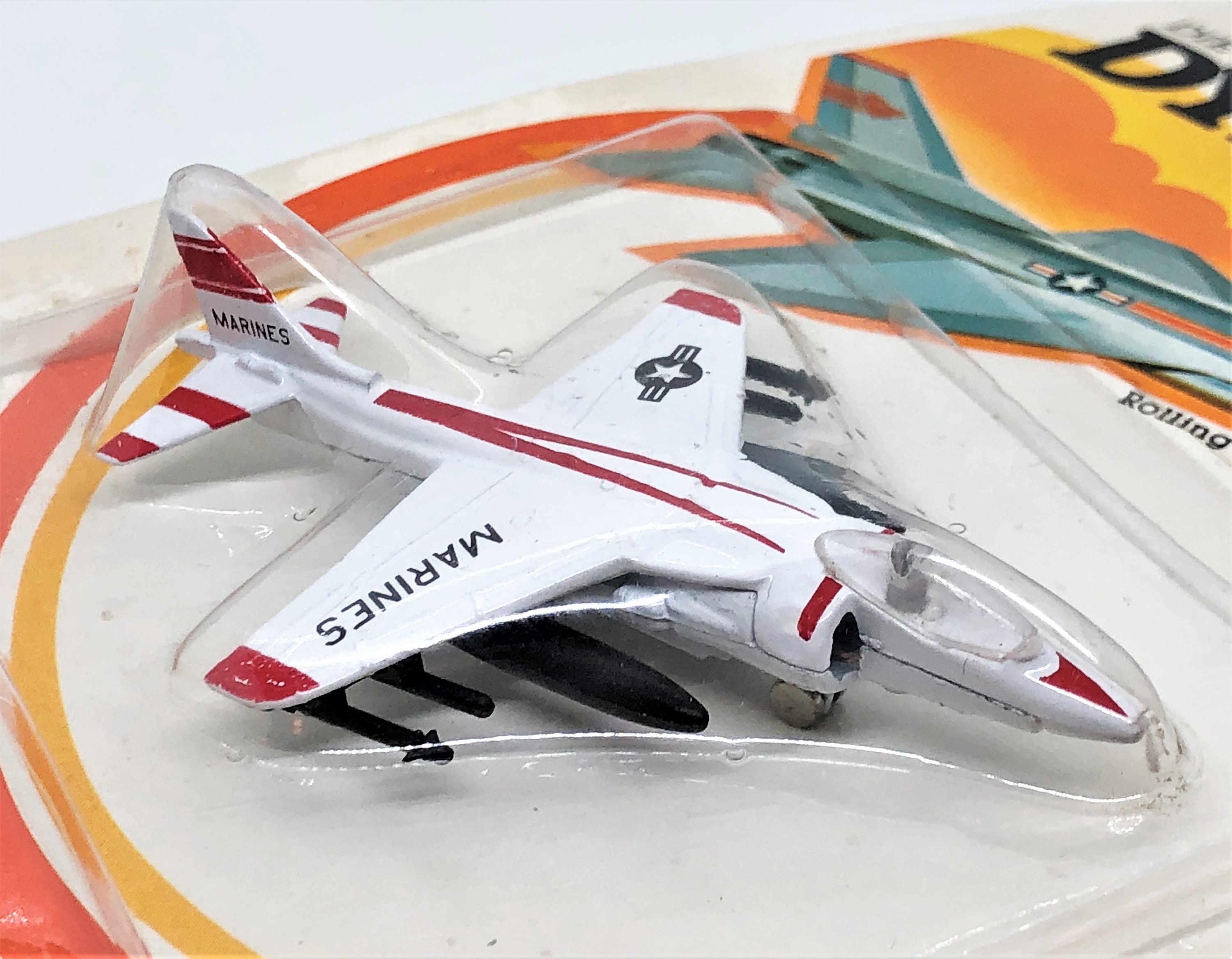 Toys & Games Vintage 1982 Marines AV-88 HARRIER II Ground Attack Jet ...