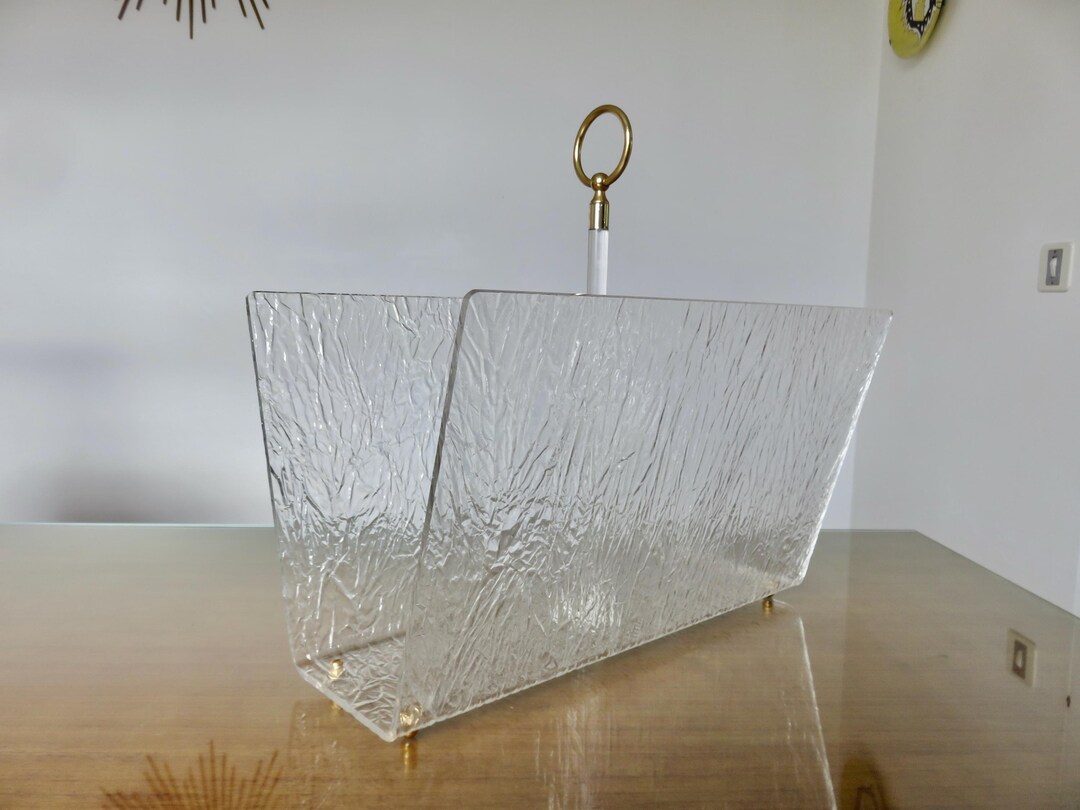 "roche Bobois" Magazine Rack in Lucite, Plexiglas, Clear Altuglas, and ...