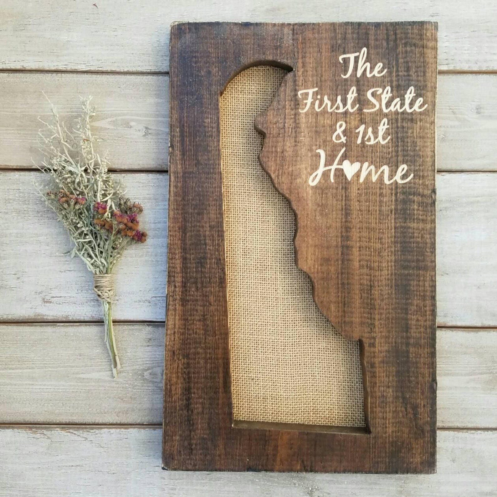 Rustic Delaware Wood Sign, Burlap Decor, Personalized Gift - Etsy
