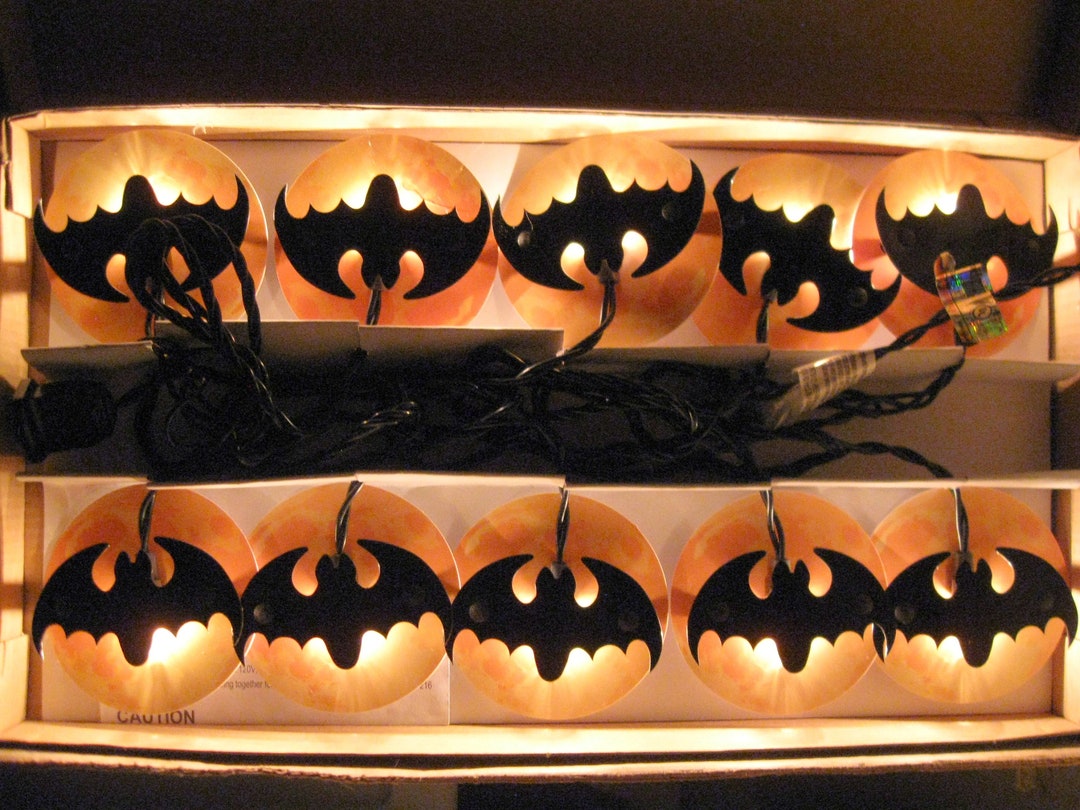 BAT LIGHTS/ Set of 10 3D Bat String Lights on Large 3 Yellow Moon ...