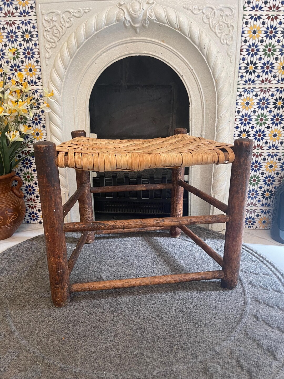 Vintage Oak Footstool Stool Ottoman With Trapezoid Woven Rush Top ...