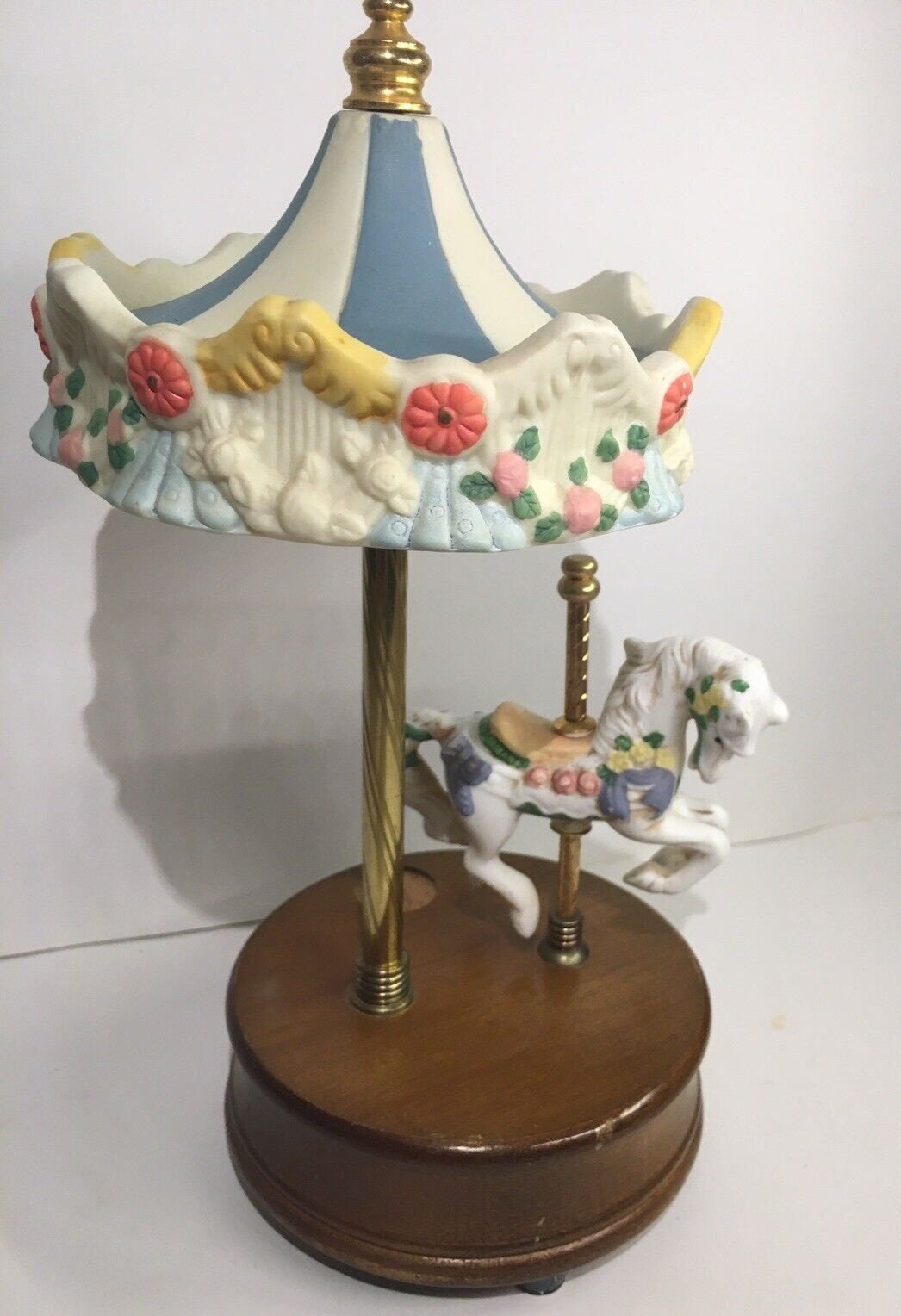 Ceramic Carousel Horse Music Box With Wooden Base Carousel Waltz Moving ...