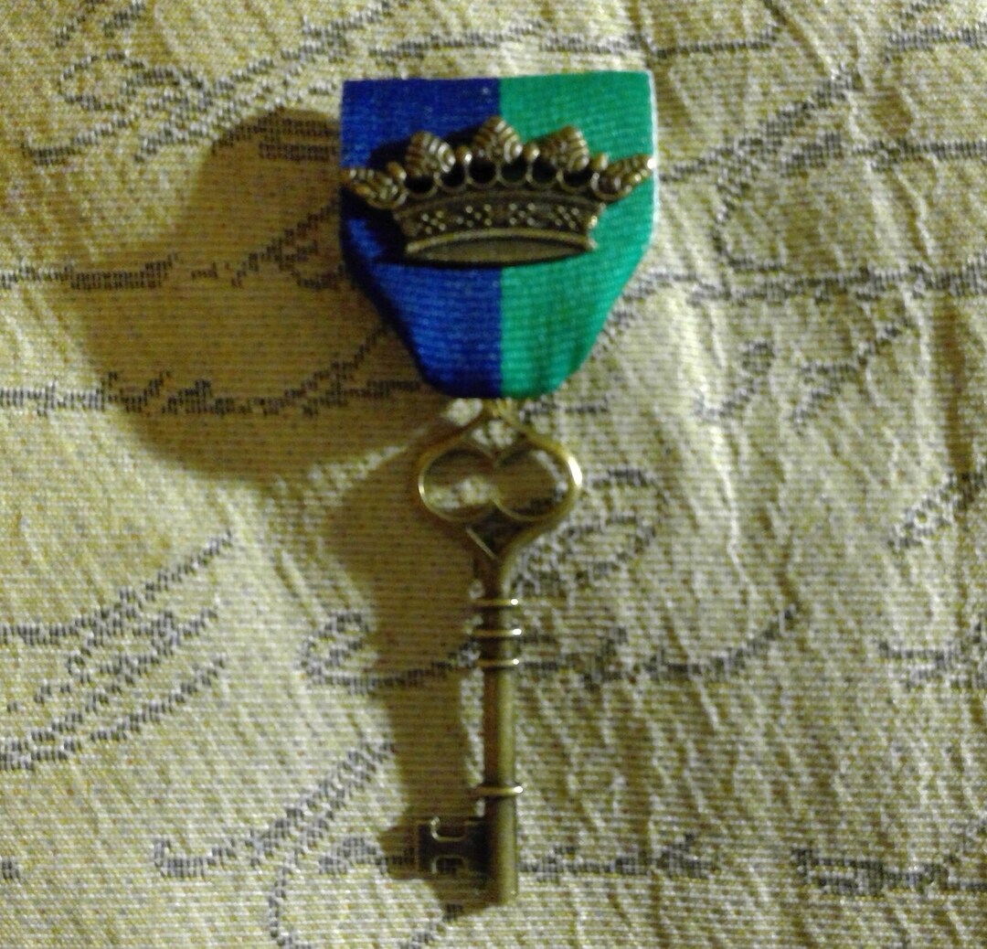 Crown & Key Medal: Brass Crown on Blue and Green Ribbon With Classical ...