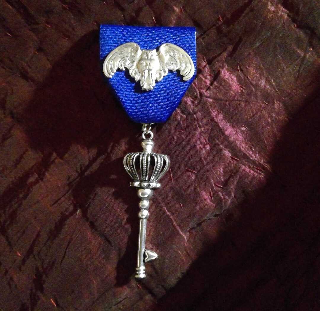 Owl & Crown Key: Wise Freedom Mystical, Mythic Intricate Silver Owl and ...