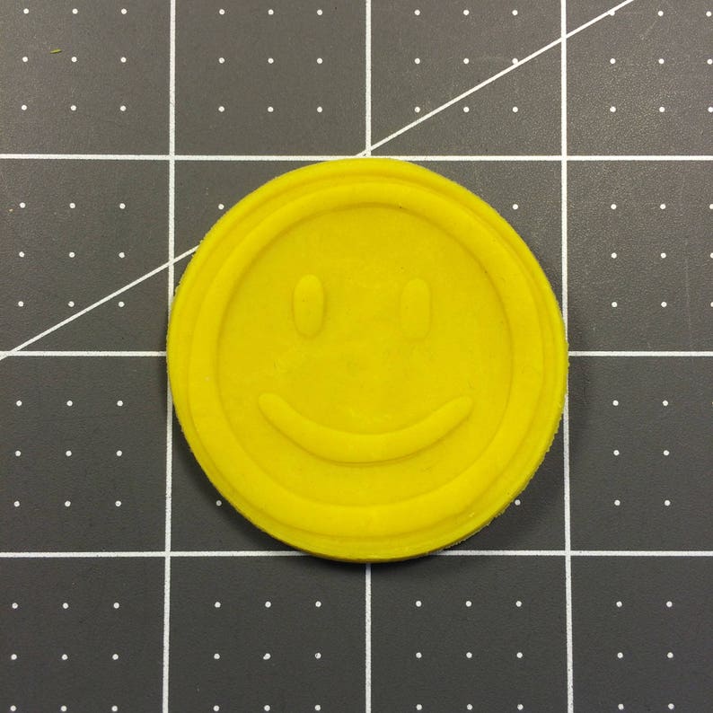 Smiley Face 100 Cookie Cutter and Stamp (embossed) - Etsy