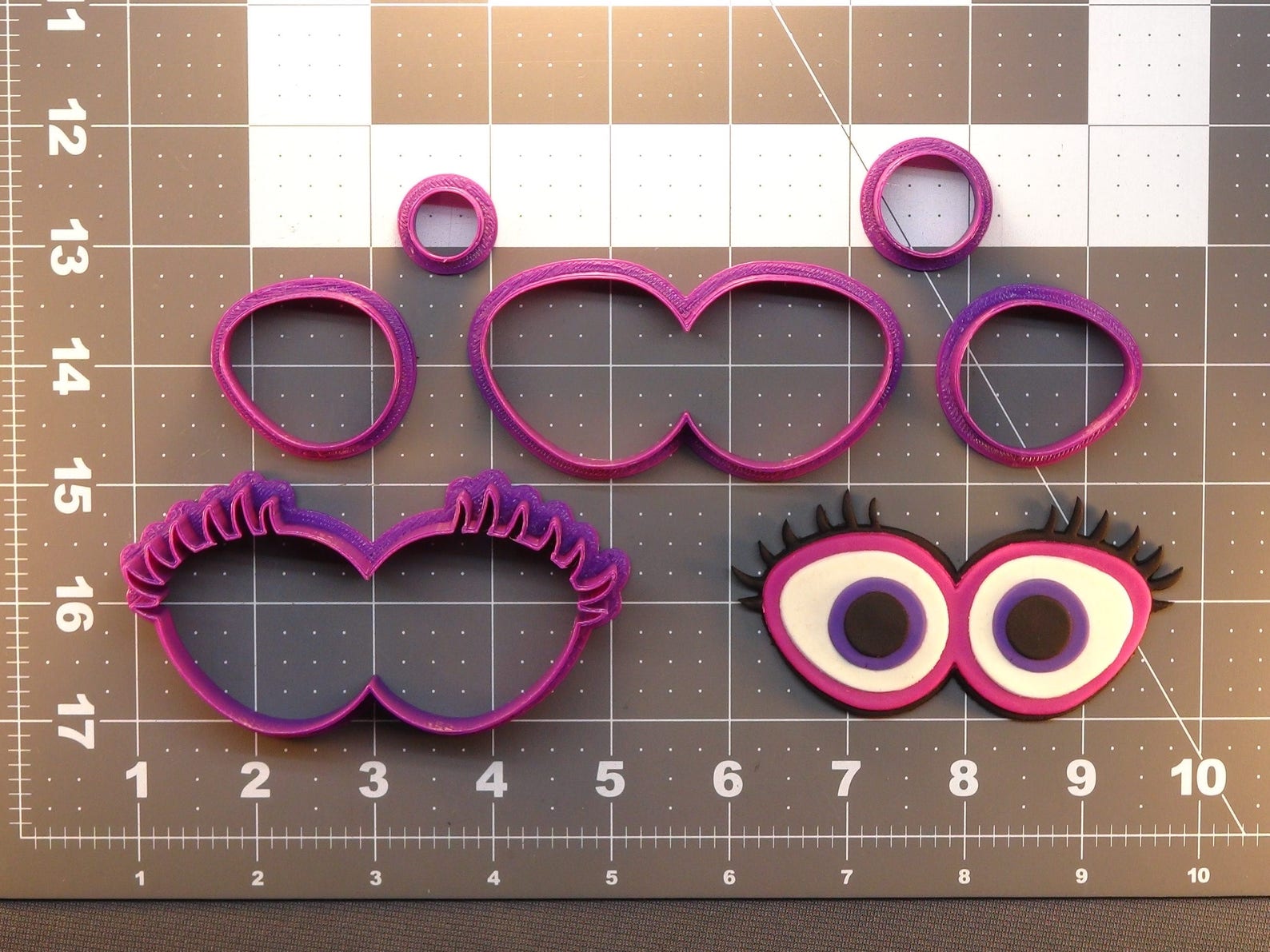 Monster Eyes 266-374 Cookie Cutter Set - Etsy