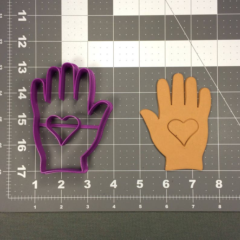 Heart in Hand 101 Cookie Cutter - Etsy