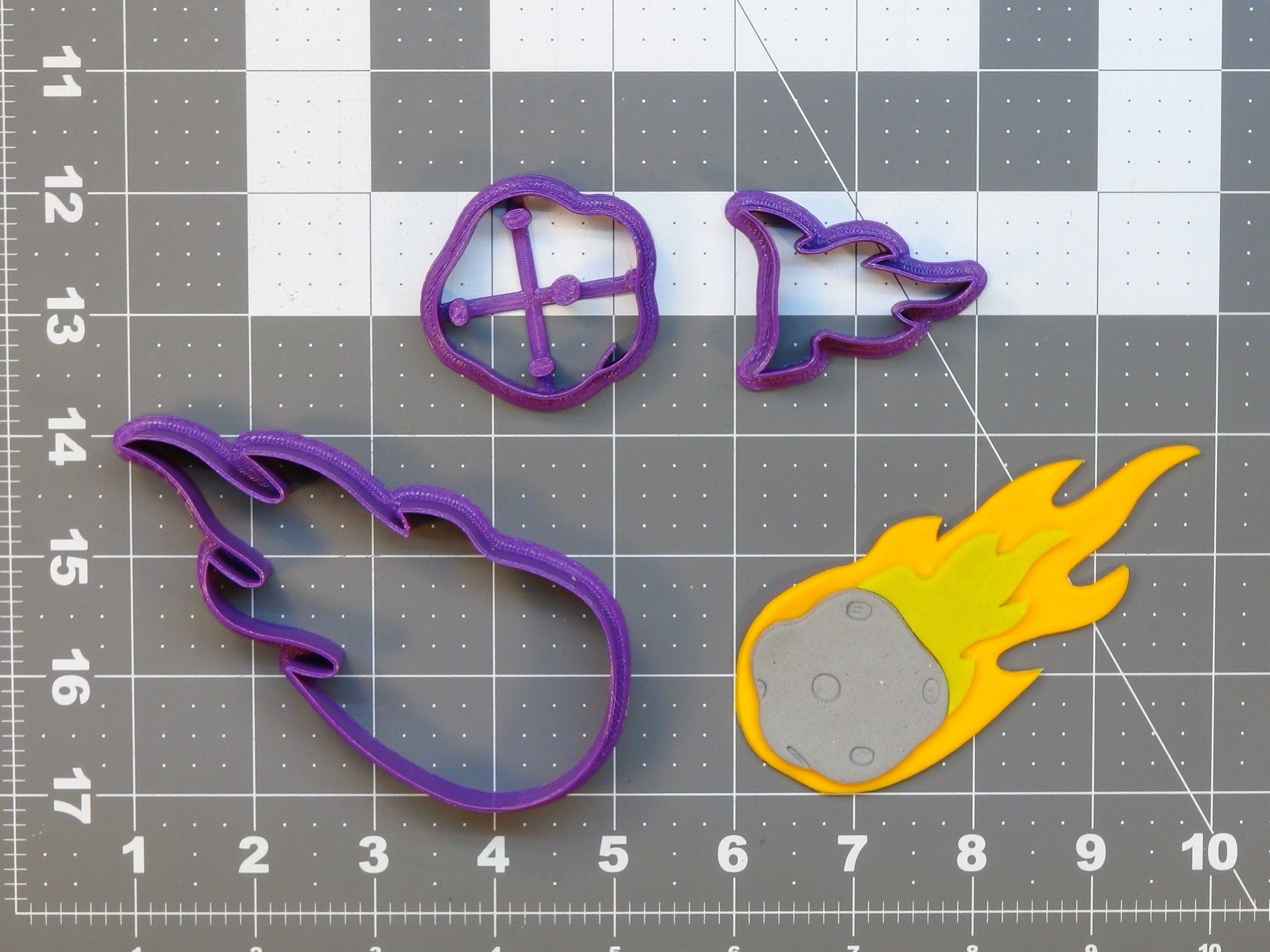 Meteor 266-592 Cookie Cutter Set | Etsy