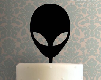 Fondant Astronaut and Alien on a Moon Cake Topper for Space Birthday ...