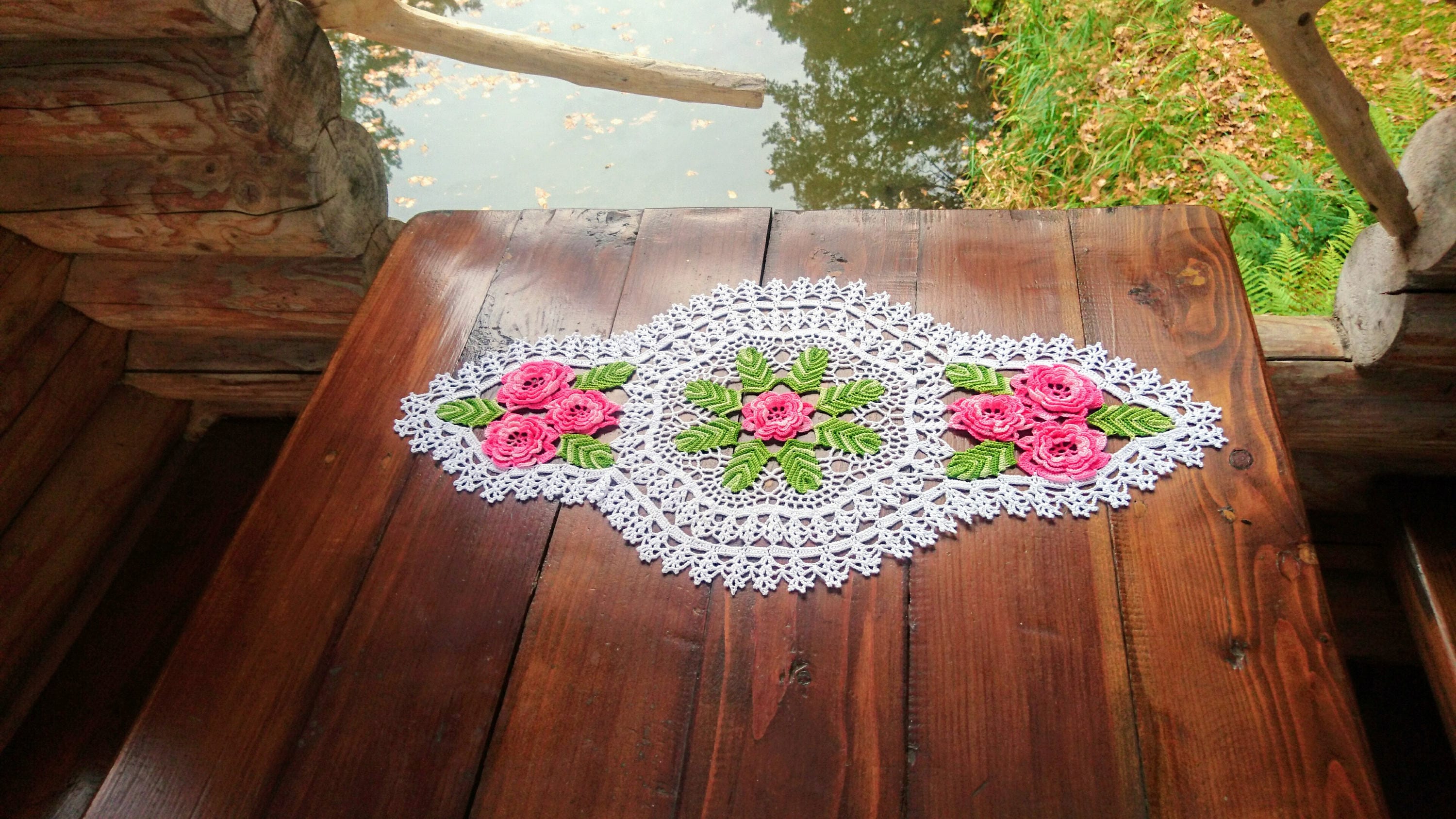 Crochet Doily Table Runner Rose Paradise Serving Textured - Etsy Canada