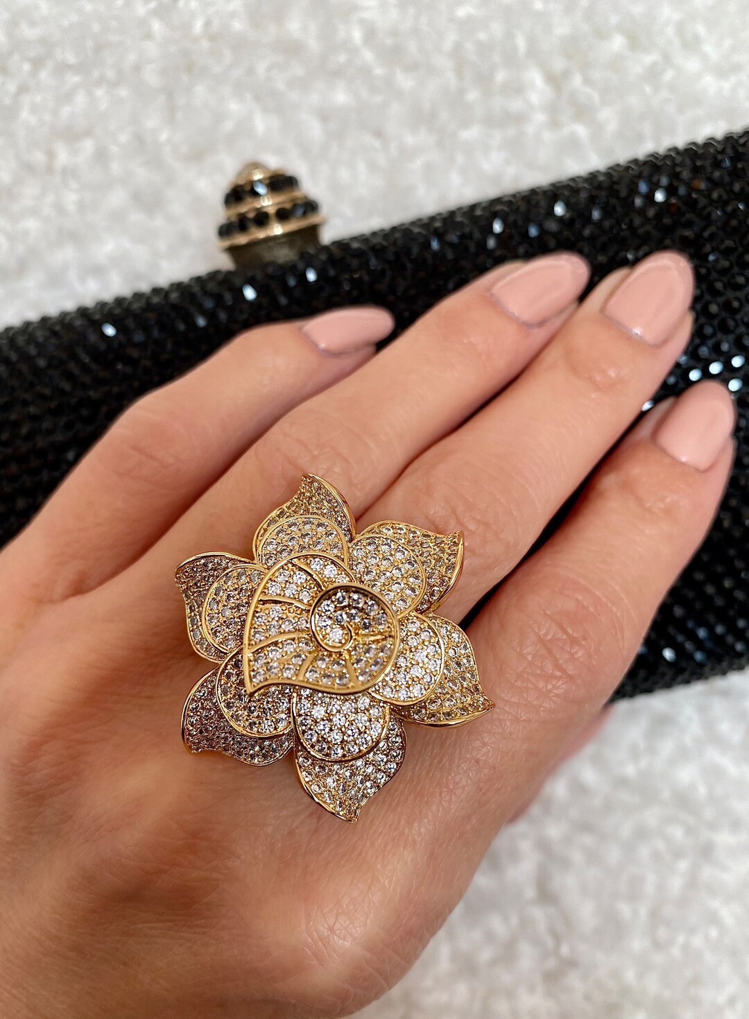 Large Flower Ring With Cubic Zirconia Stones and Yellow or White Gold ...
