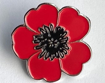 Poppy Lapel Pin | Etsy