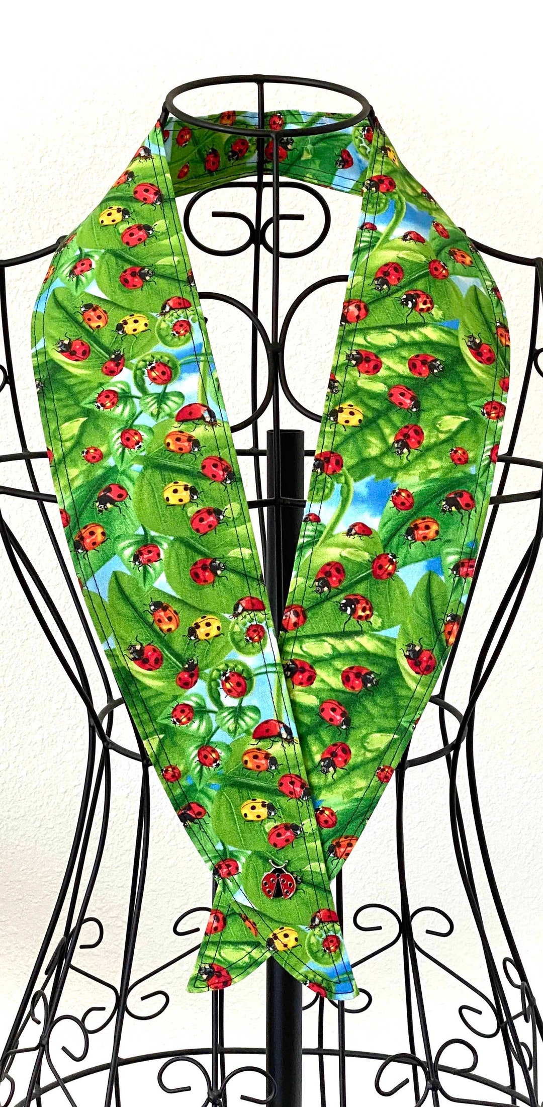 Ladybugs Scarf Necktie With Ladybug Pin (2 Available) - Tropical ...