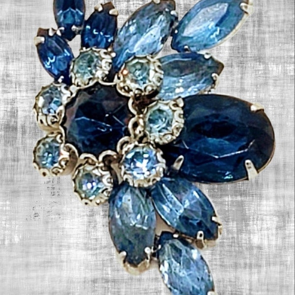Blue Brooch - Etsy