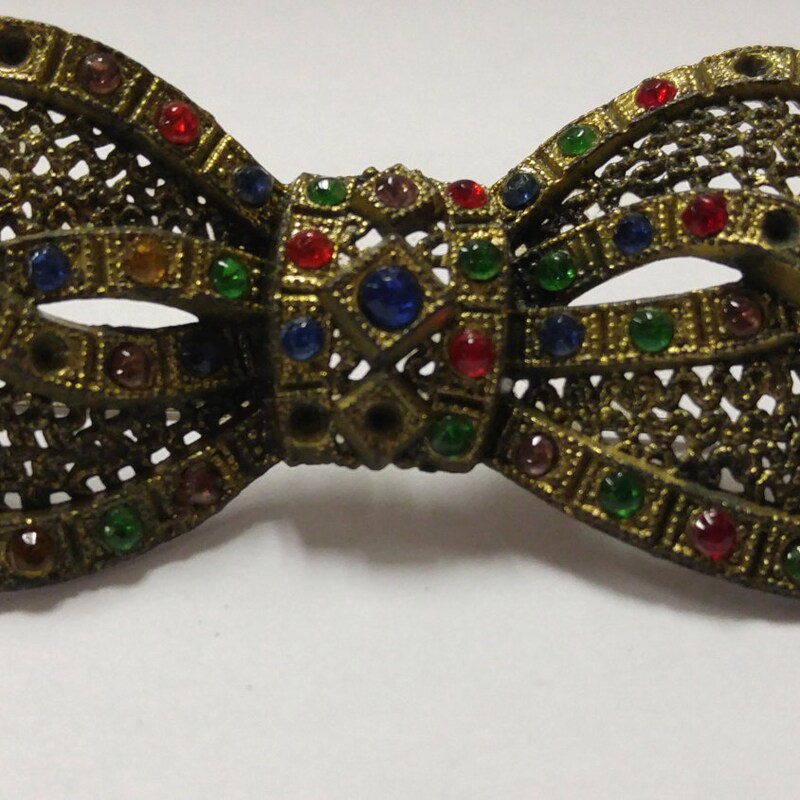 Little Nemo Brooch - Etsy