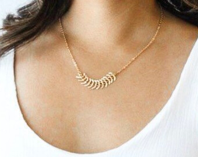 KAITLYN Fishbone Chain Choker Layering Necklace in Gold or Silver ...