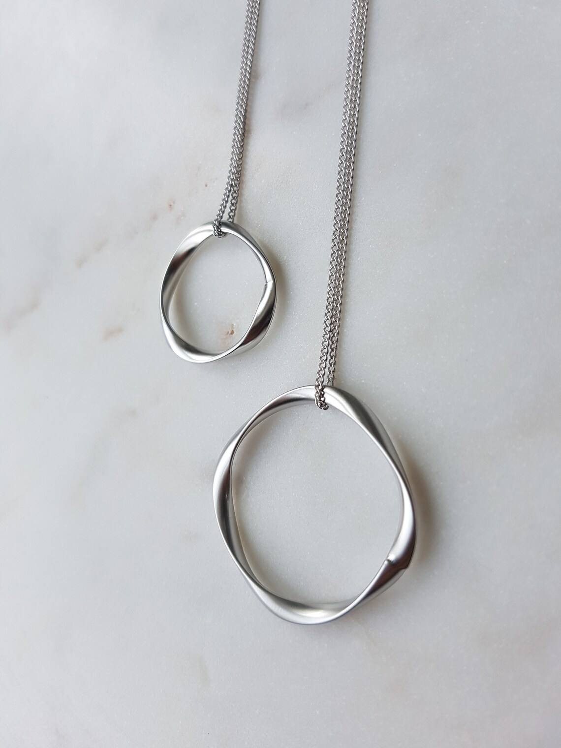 Simple Circle Loop Pendant Long Necklace with Silver or Gold | Etsy