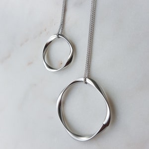 Simple Circle Loop Pendant Long Necklace With Silver or Gold Rhodium ...