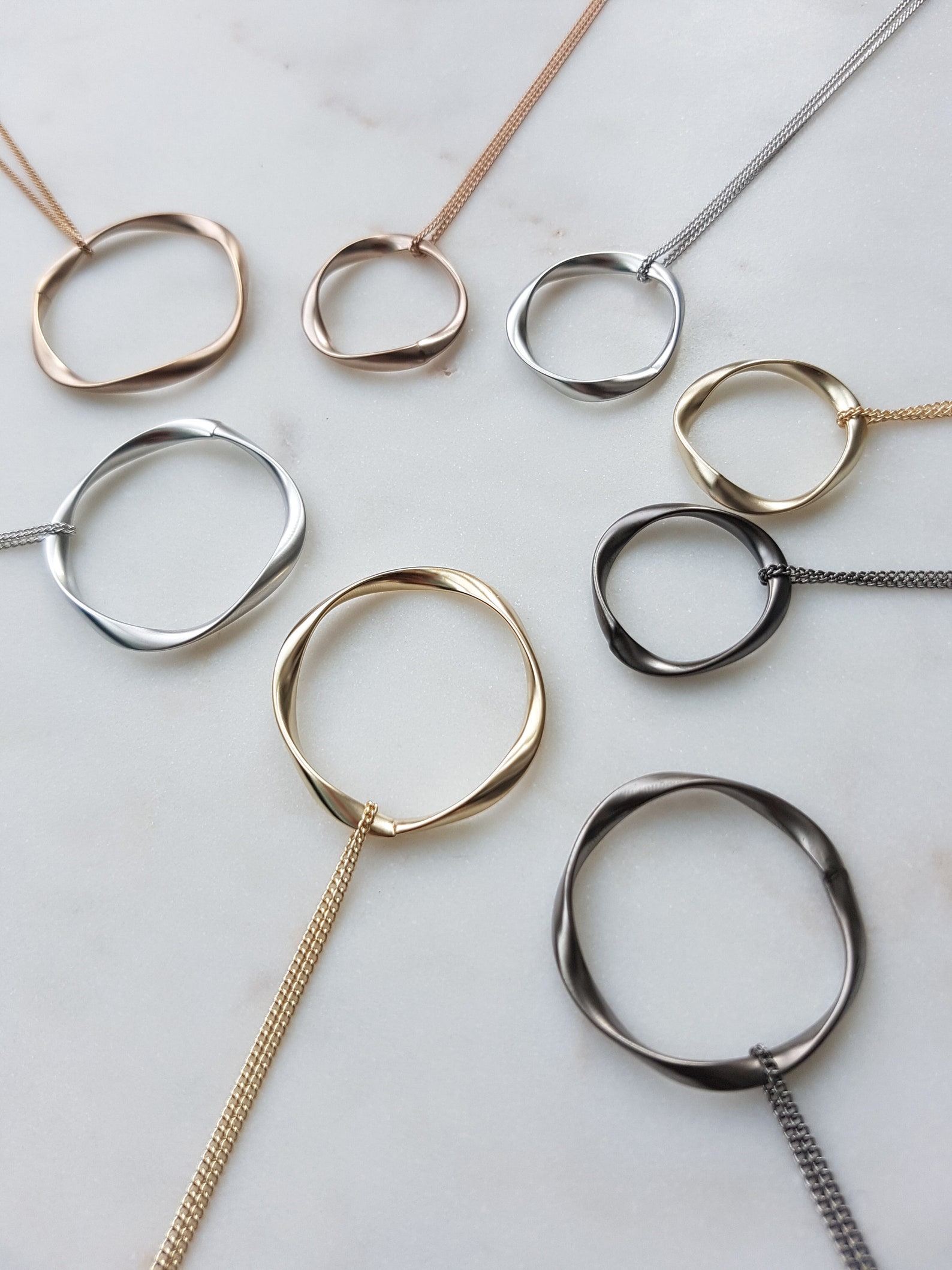 Simple Circle Loop Pendant Long Necklace With Silver or Gold | Etsy