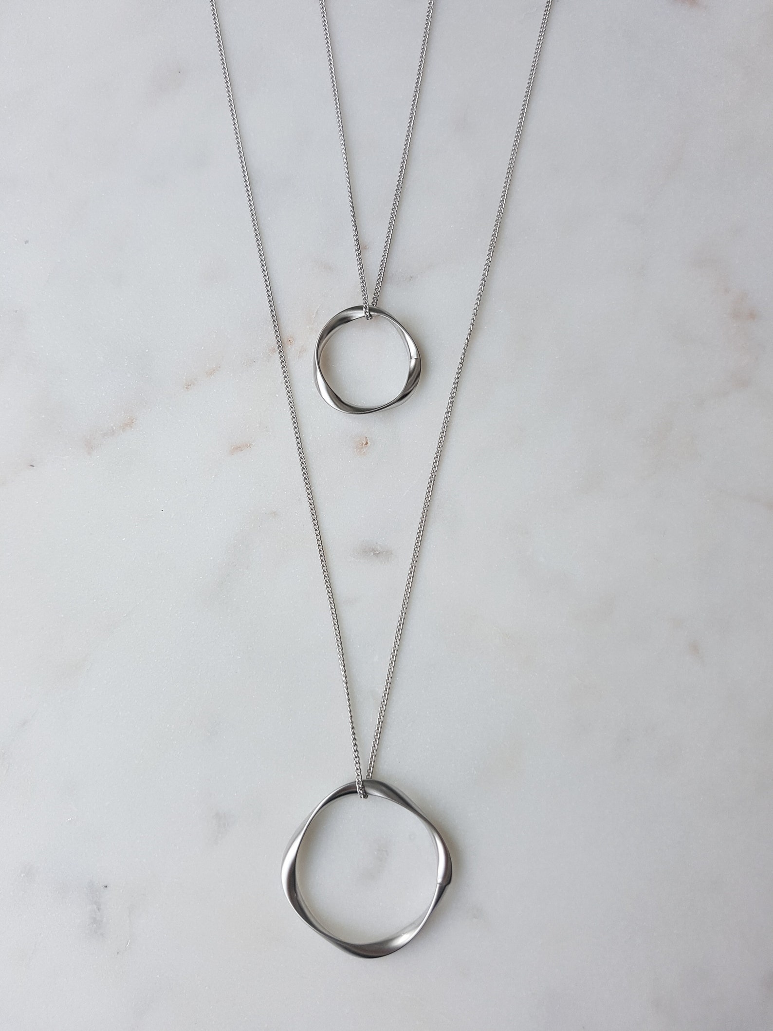 Simple Circle Loop Pendant Long Necklace With Silver or Gold | Etsy