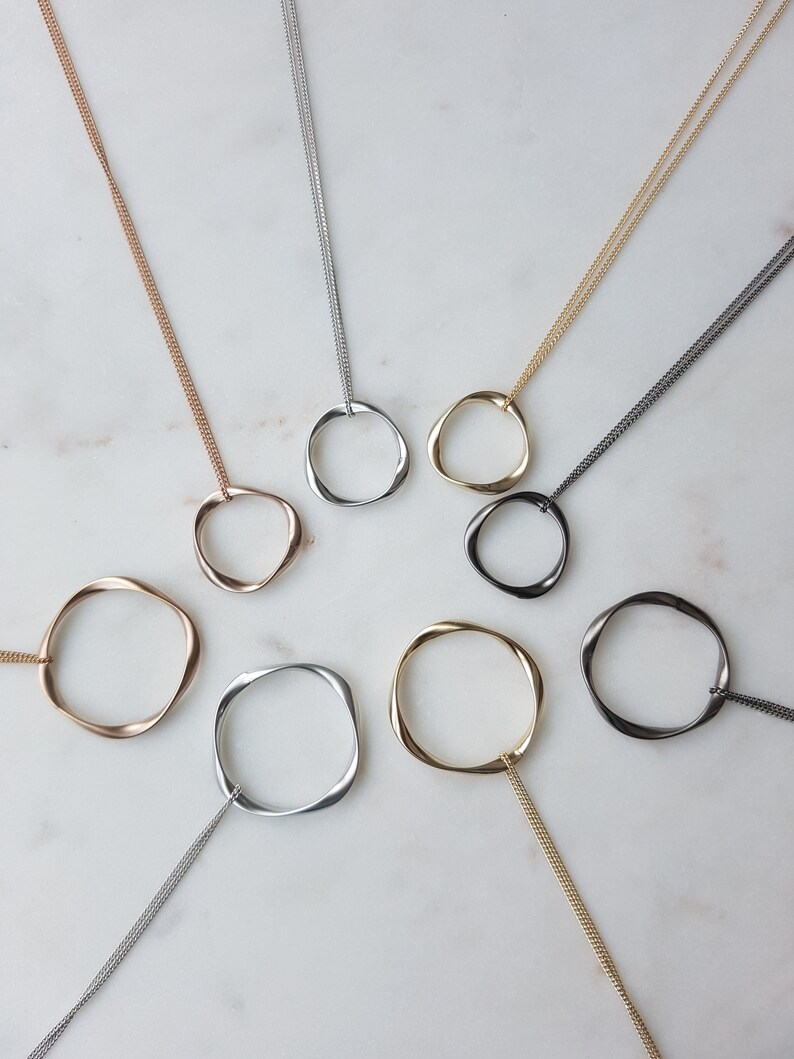 Simple Circle Loop Pendant Long Necklace With Silver or Gold | Etsy