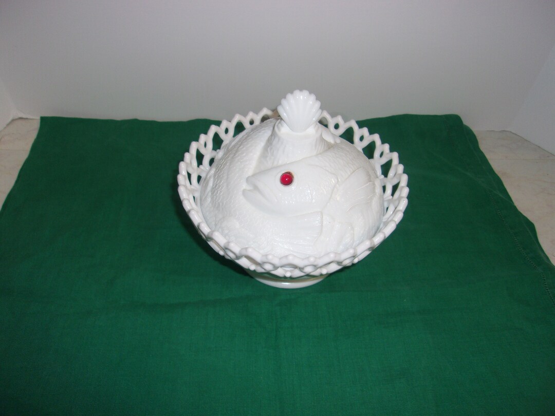 ENTWINED FISH COVERED Atterbury Milk Glass Lacy Edge Dish - Etsy