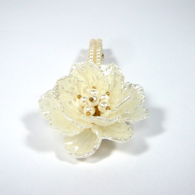 White Ivory Acrylic Flower Floral Faux Pearl Beaded Long Gold | Etsy