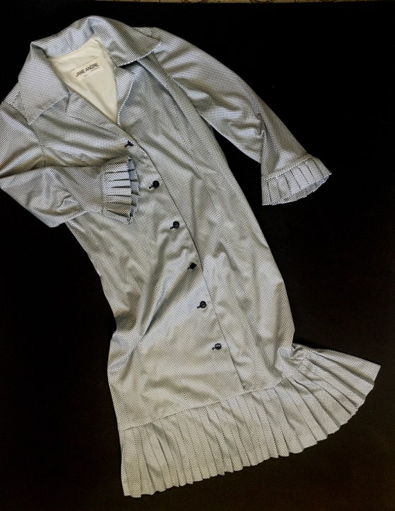 1970's Vintage straight line Designer dress with a de… - Gem